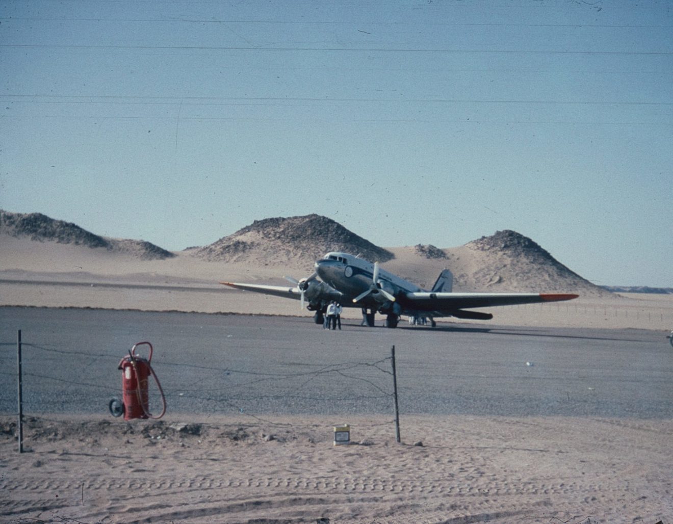 Jean Castera, the little big man. - Jef le Saltimbanque